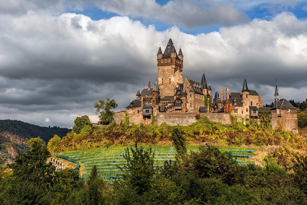Descubre la encantadora ciudad medieval de Cochem en Alemania este 2024 ...