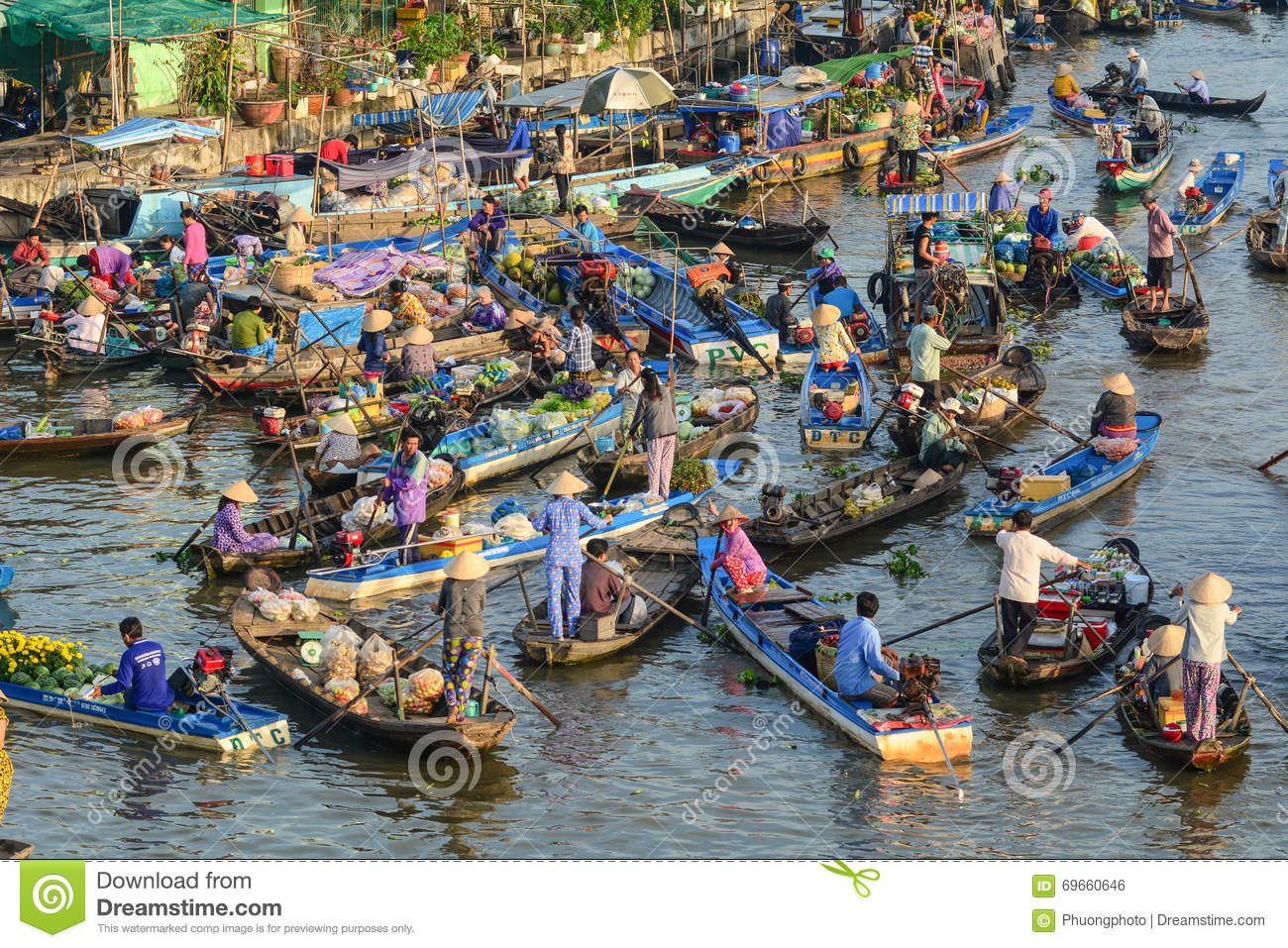El Mercado Flotante de Cai Rang - Delta del Mekong - DisfrutAventura