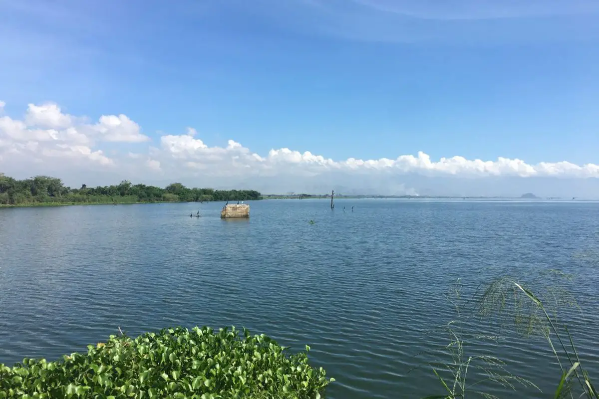 Los 10 lagos más grandes de Sudamérica - DisfrutAventura